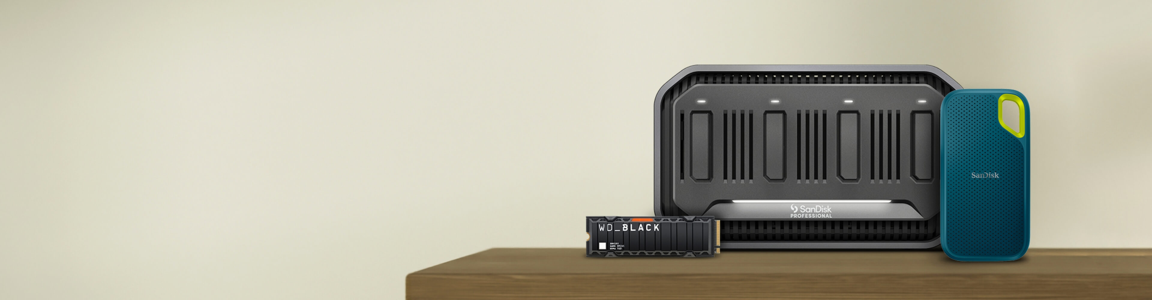 比较 SSD | 内置、外置便携式 SSD | Sandisk